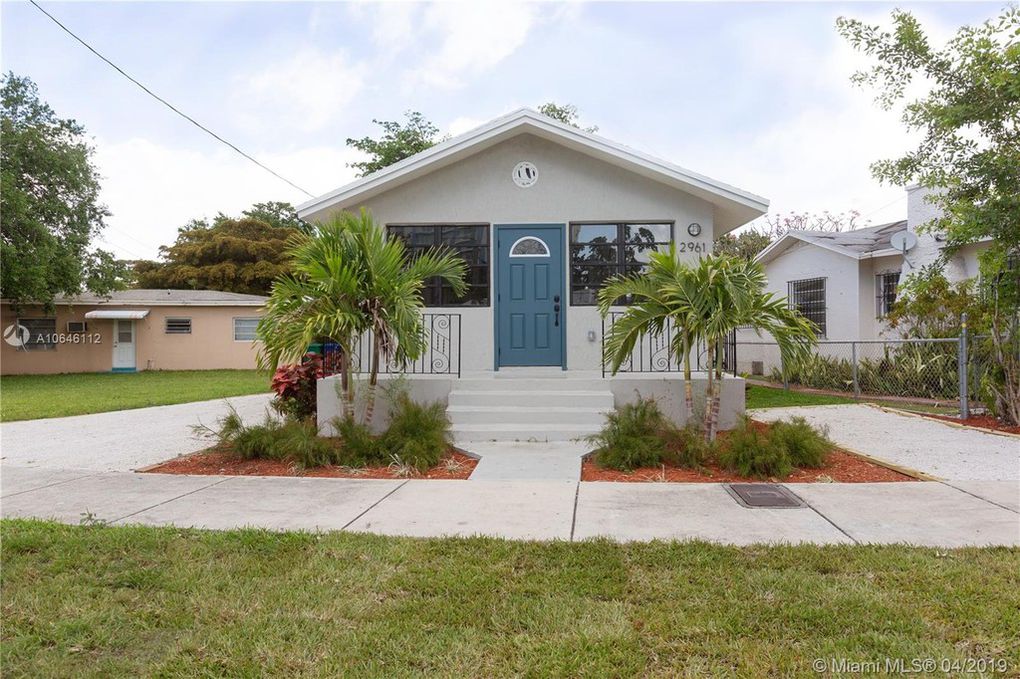Une jolie maison entièrement rénovée à voir absolument à Miami