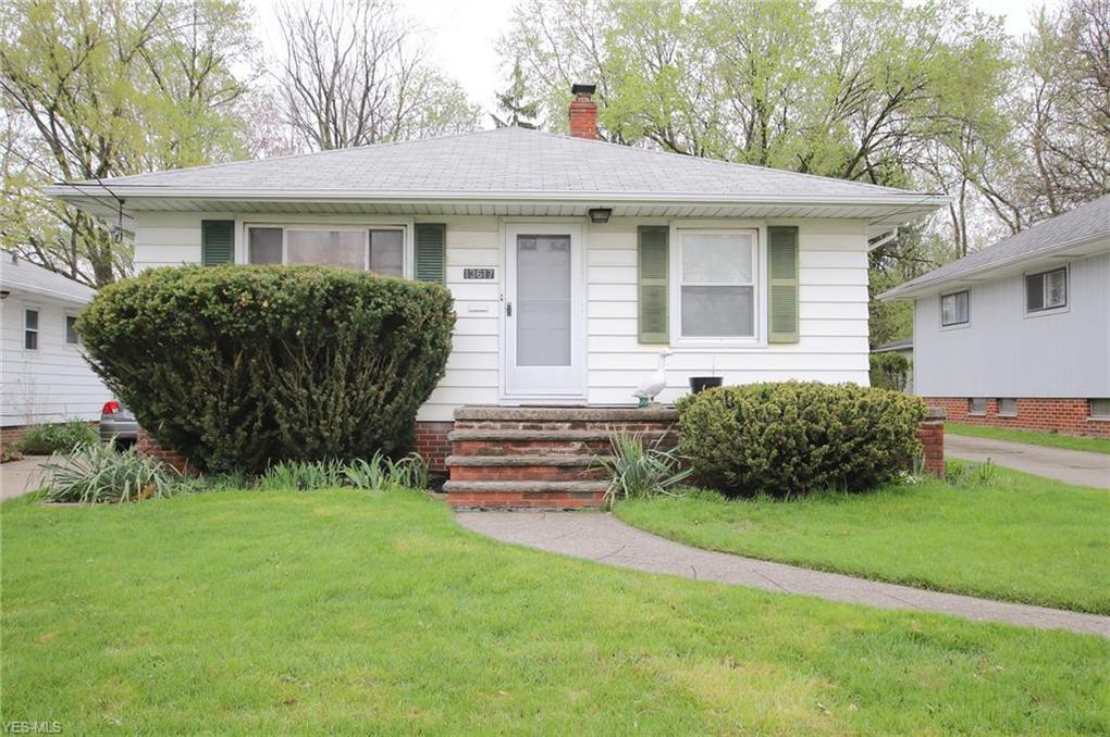 Maison de style ranch à voir absolument à Ohio | Realty Luxe